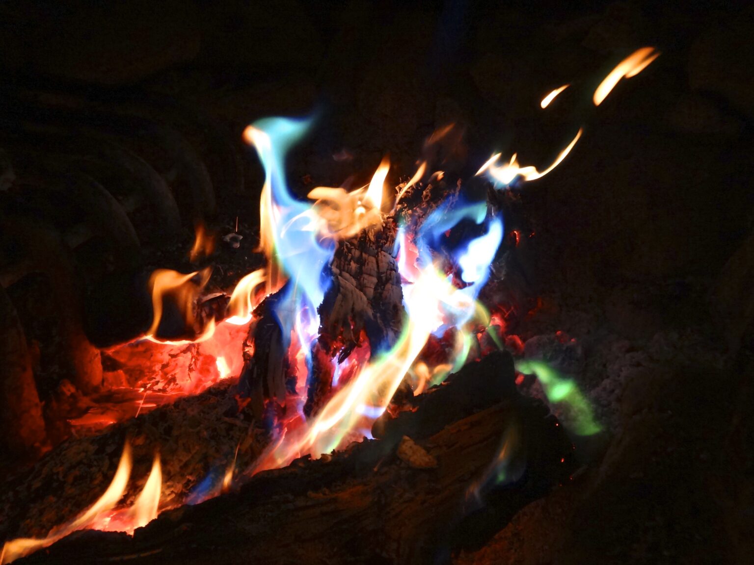 s-6.e Structure Of A Flame - 8th Class